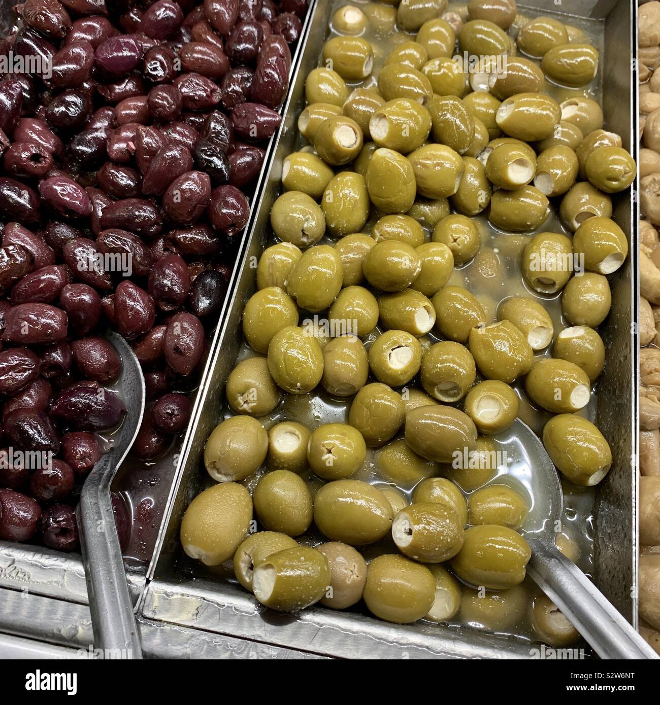 Olives restaurant hi-res stock photography and images - Alamy