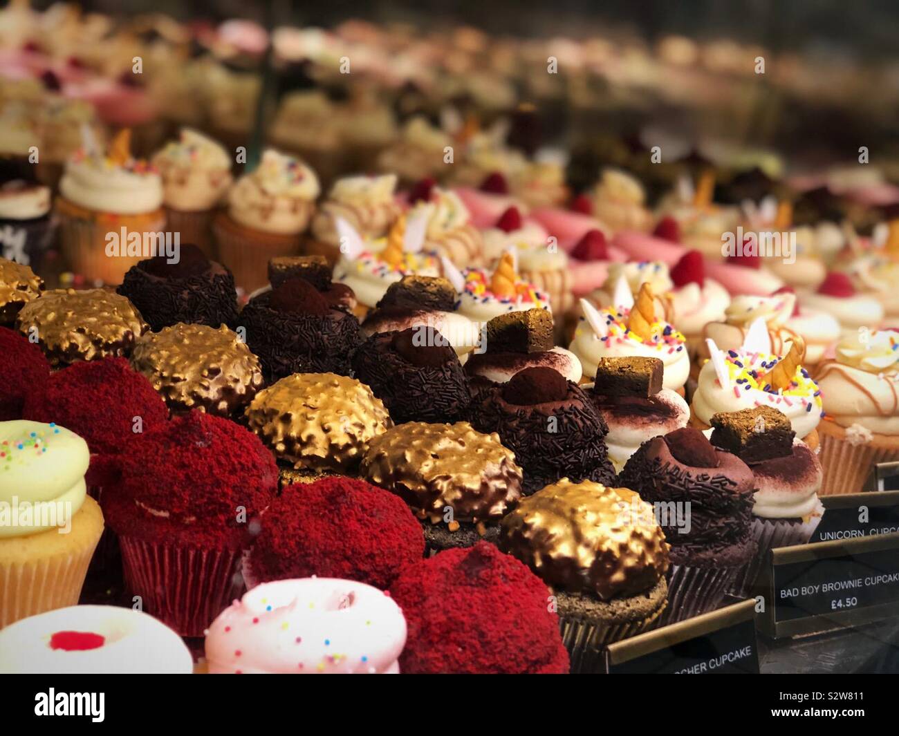 Cake heaven hi-res stock photography and images - Alamy
