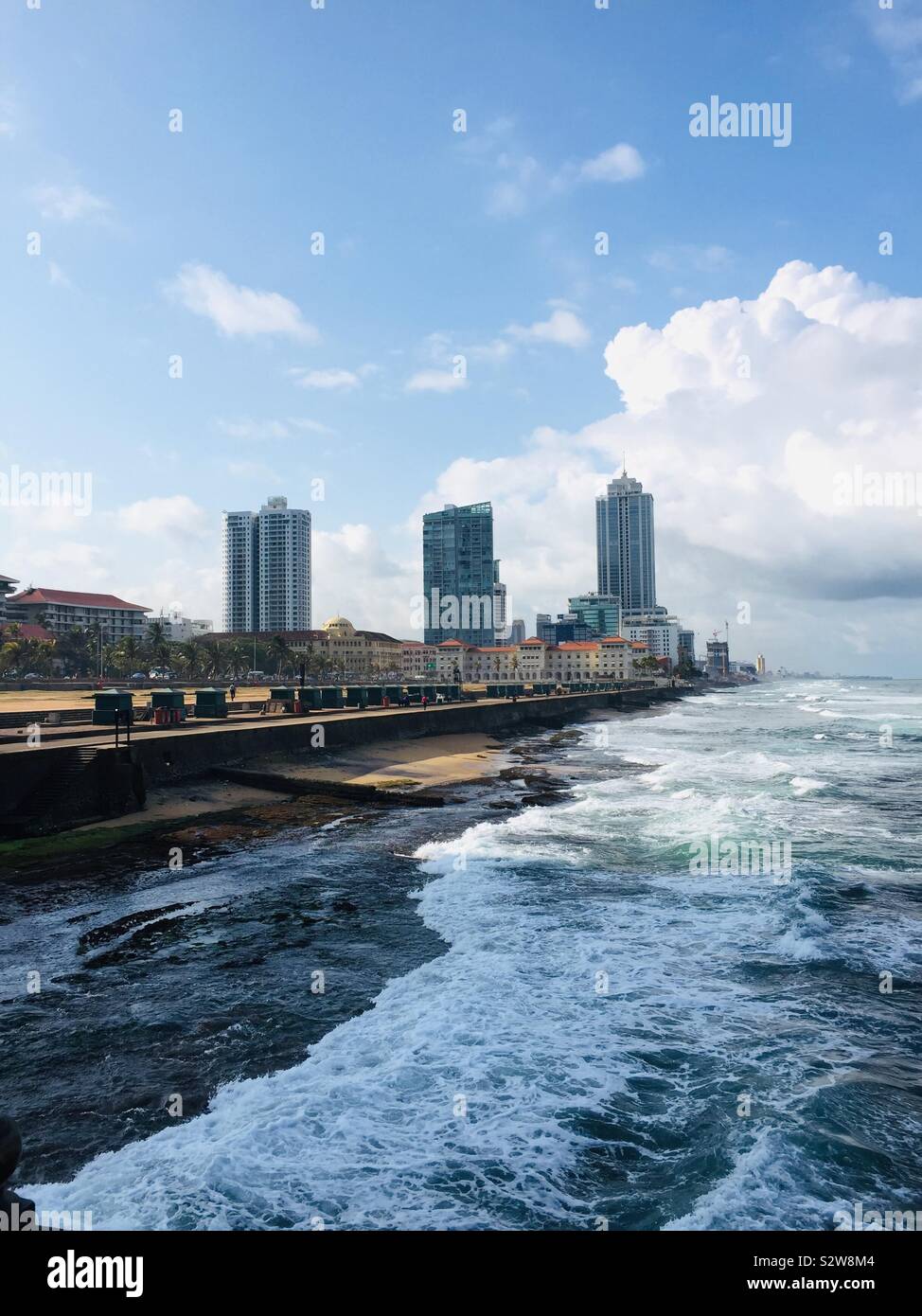 Galle face colombo hi-res stock photography and images - Alamy