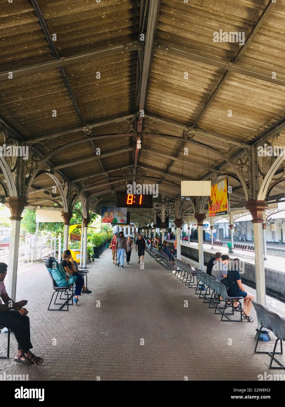 Kandy railway station hi-res stock photography and images - Alamy