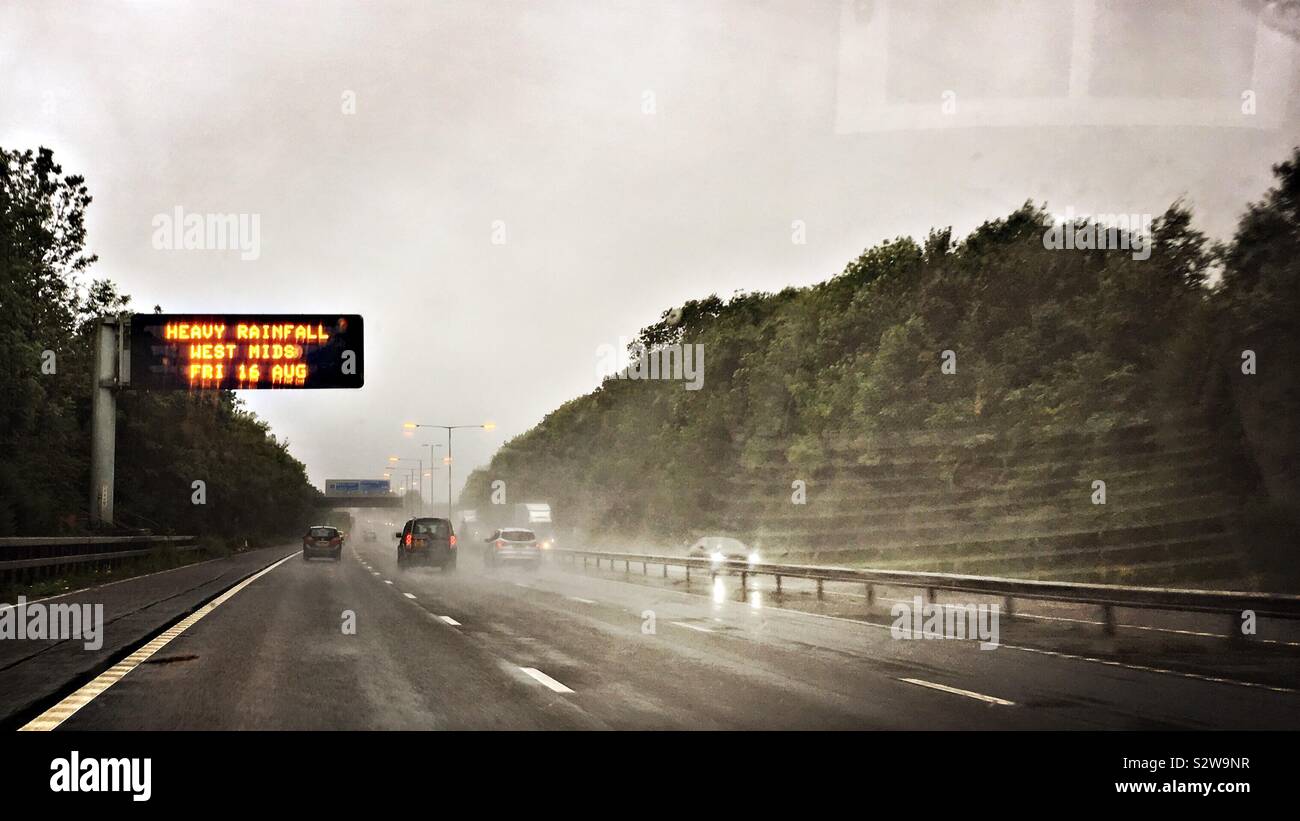 Raining motorway hi-res stock photography and images - Alamy