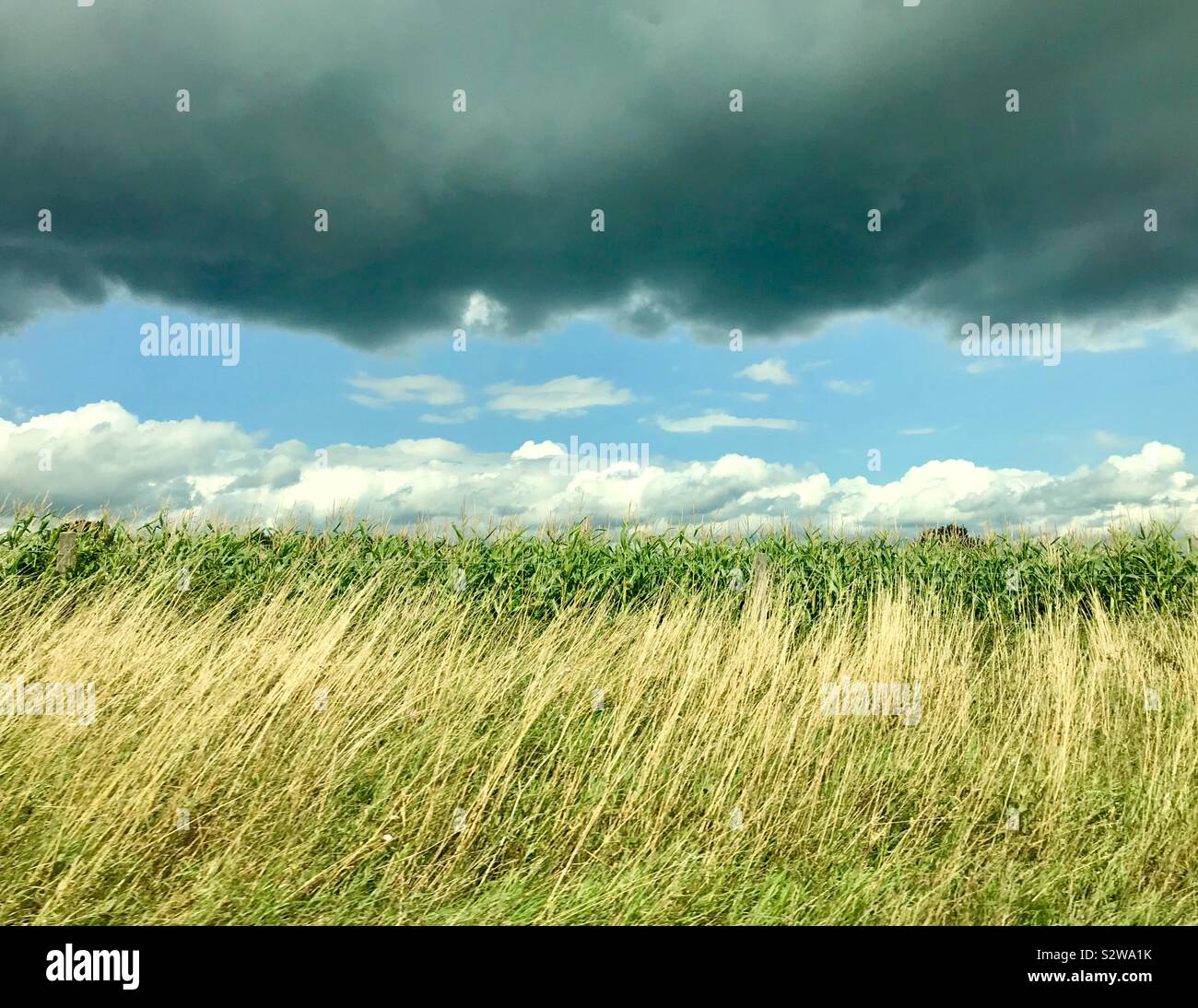 Stormy landscape hi-res stock photography and images - Alamy