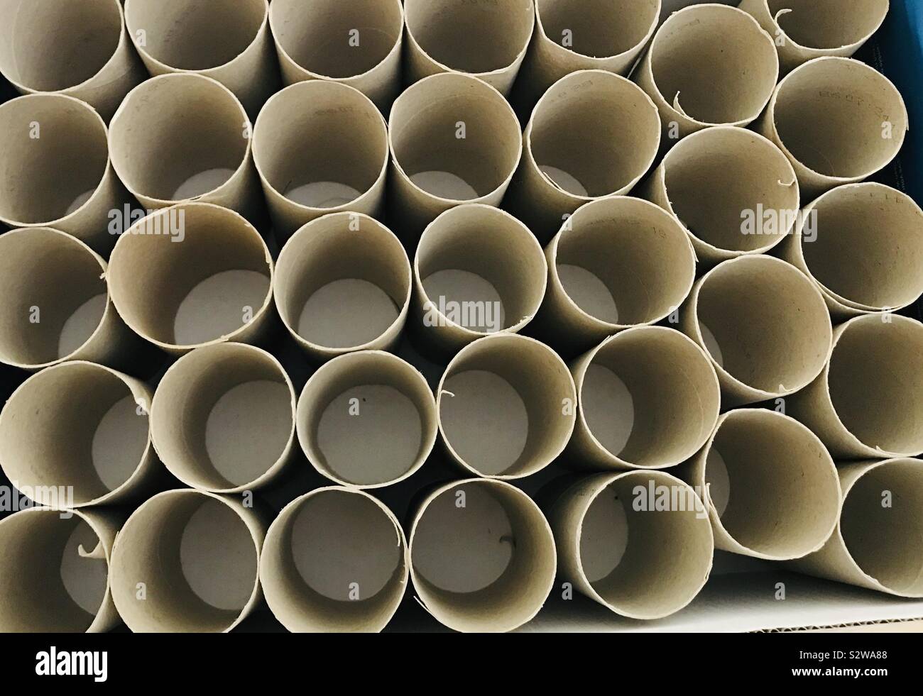 Cardboard rolls hi-res stock photography and images - Alamy