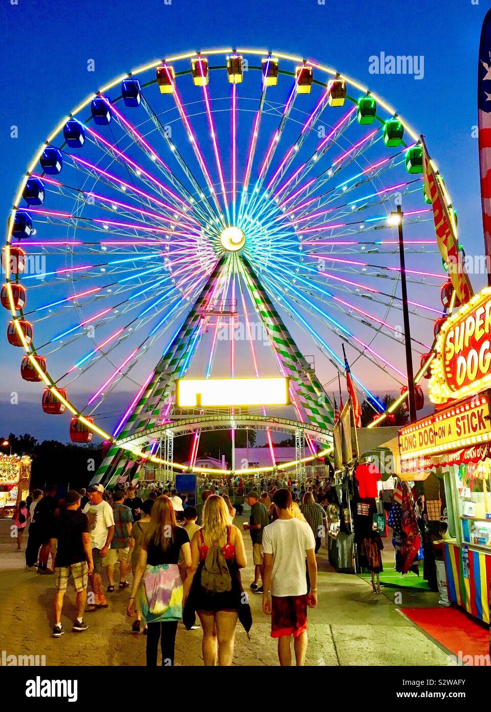 Worlds largest observation wheel hi-res stock photography and images ...