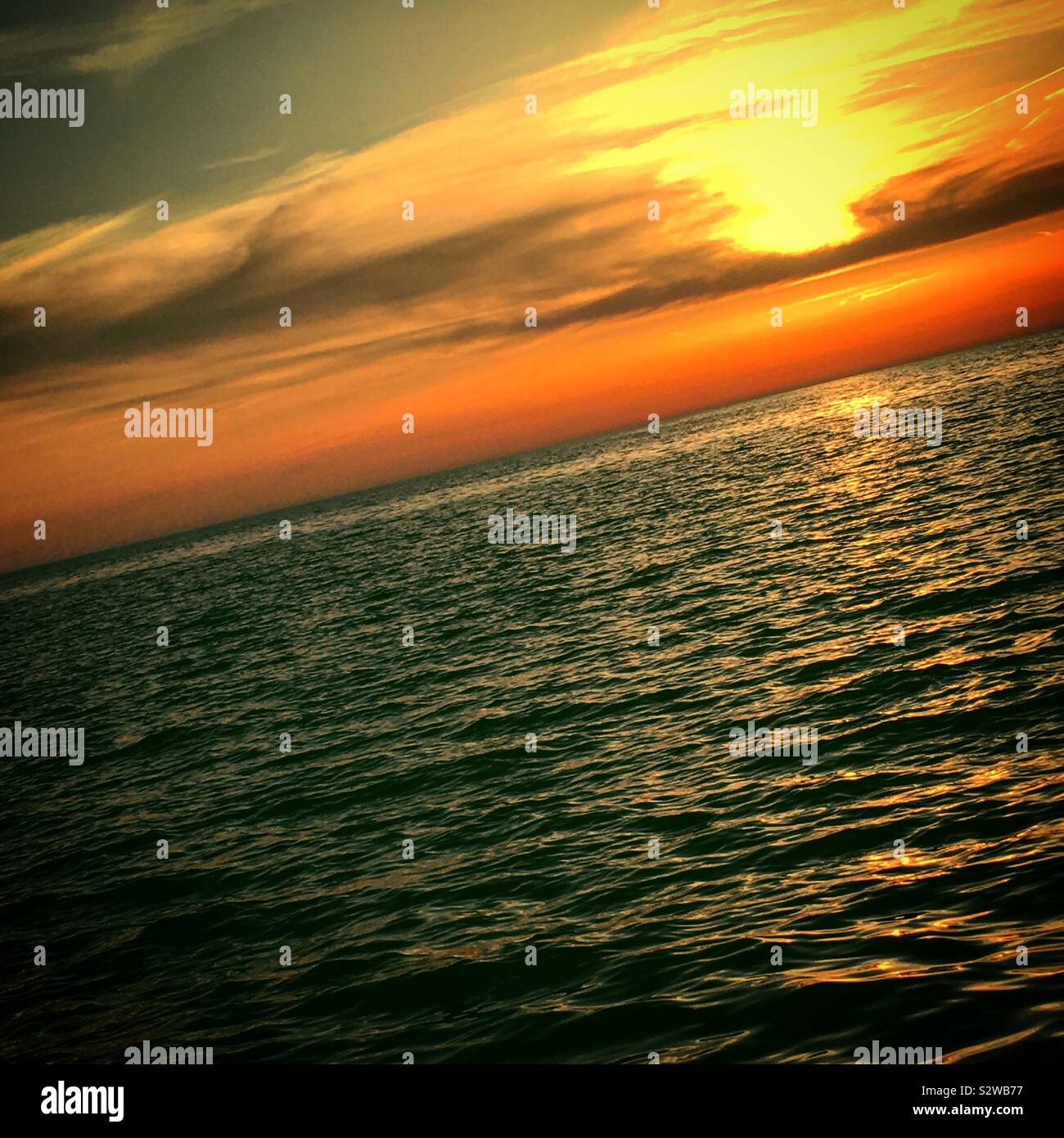 Lake side sunset Stock Photo - Alamy