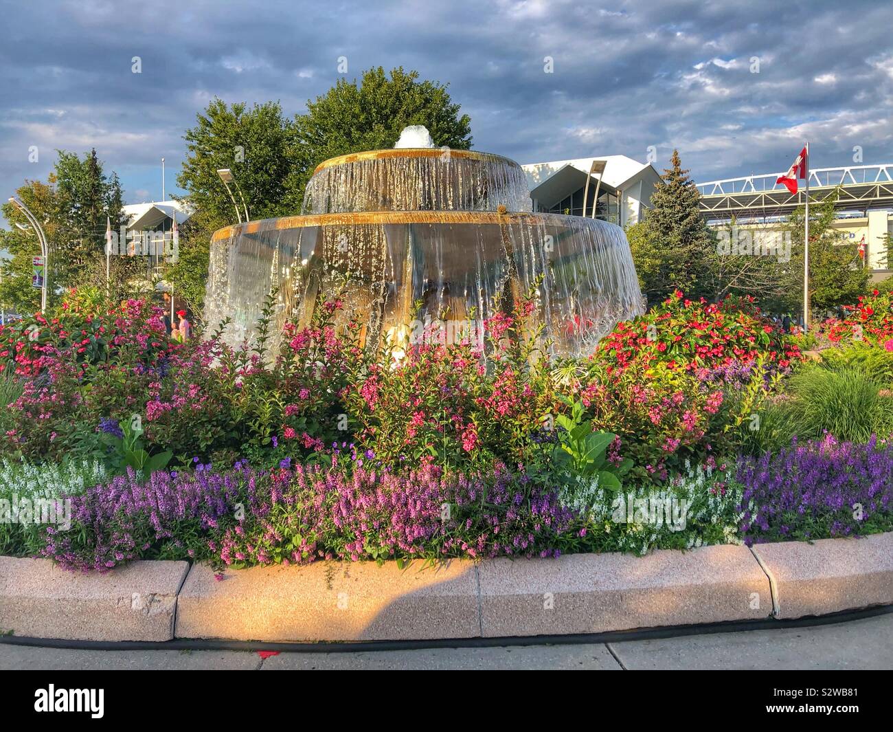 A fountain at Exhibition Place in Toronto, Canada Stock Photo - Alamy