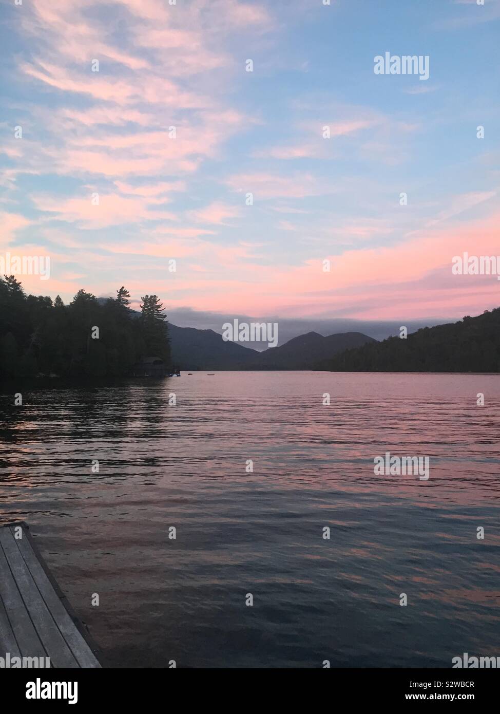 Beautiful sunset in the summer in lake placid Stock Photo - Alamy