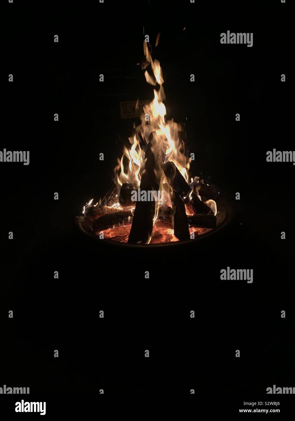 Warm flames hi-res stock photography and images - Alamy