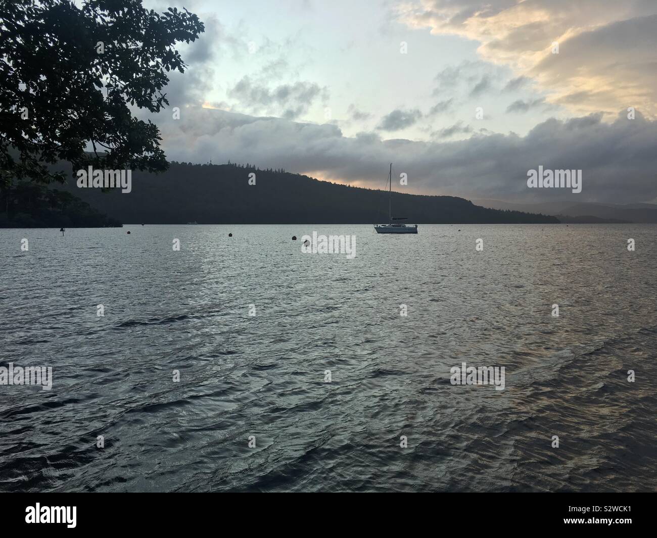 Lake Windermere at sunset Stock Photo - Alamy