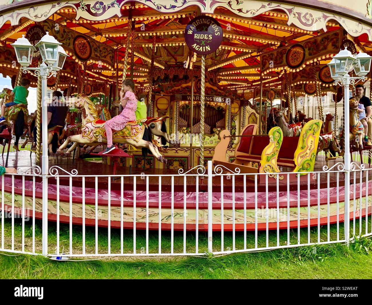 Roundabout horse hi-res stock photography and images - Alamy