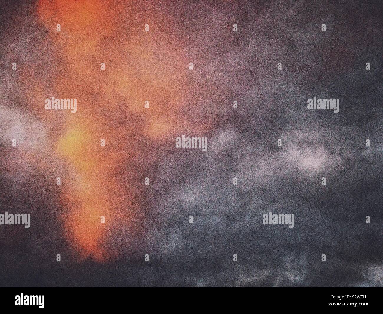 Before dark sunset hi-res stock photography and images - Alamy