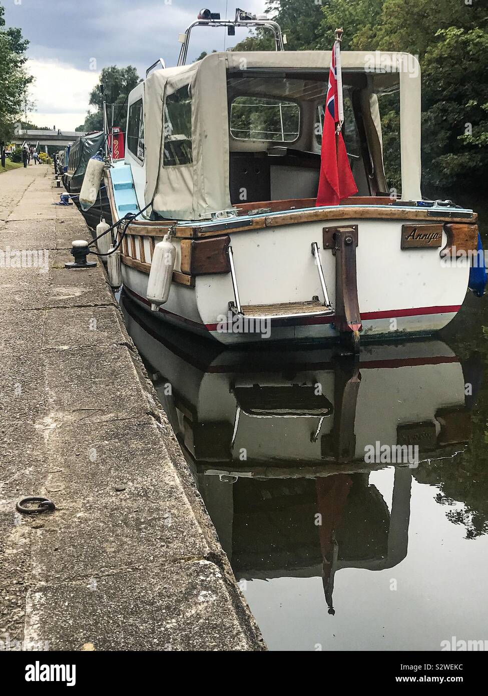 Float your boat hi-res stock photography and images - Alamy