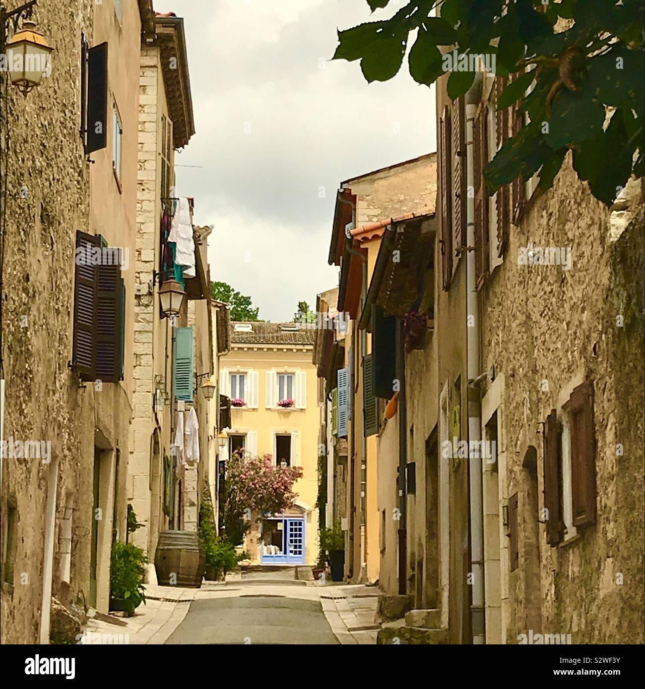 Village street in Provence, South of France Stock Photo - Alamy