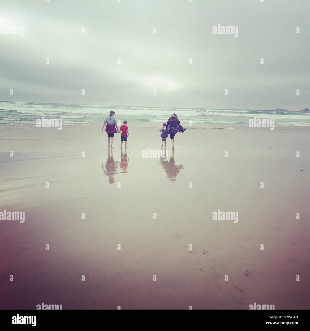 Days beach hi-res stock photography and images - Alamy