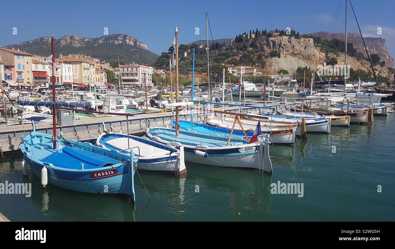 Cassis port hi-res stock photography and images - Alamy