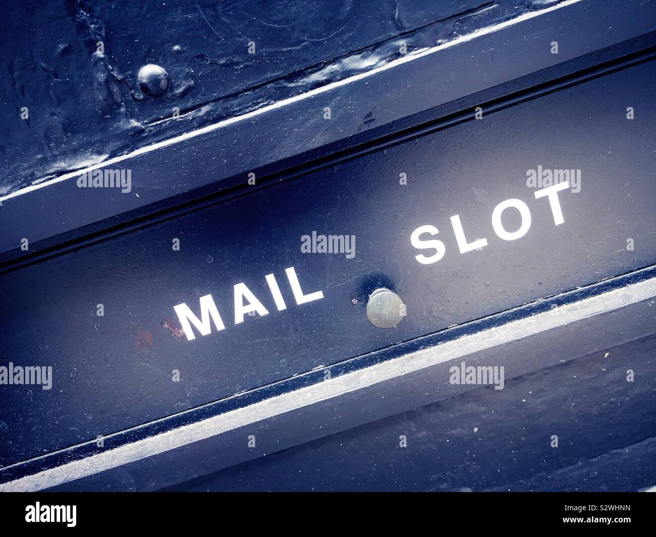 Delivery slot hi-res stock photography and images - Alamy