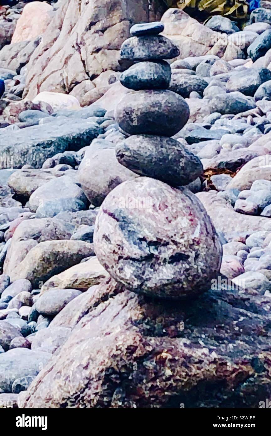 Pebble art hi-res stock photography and images - Alamy