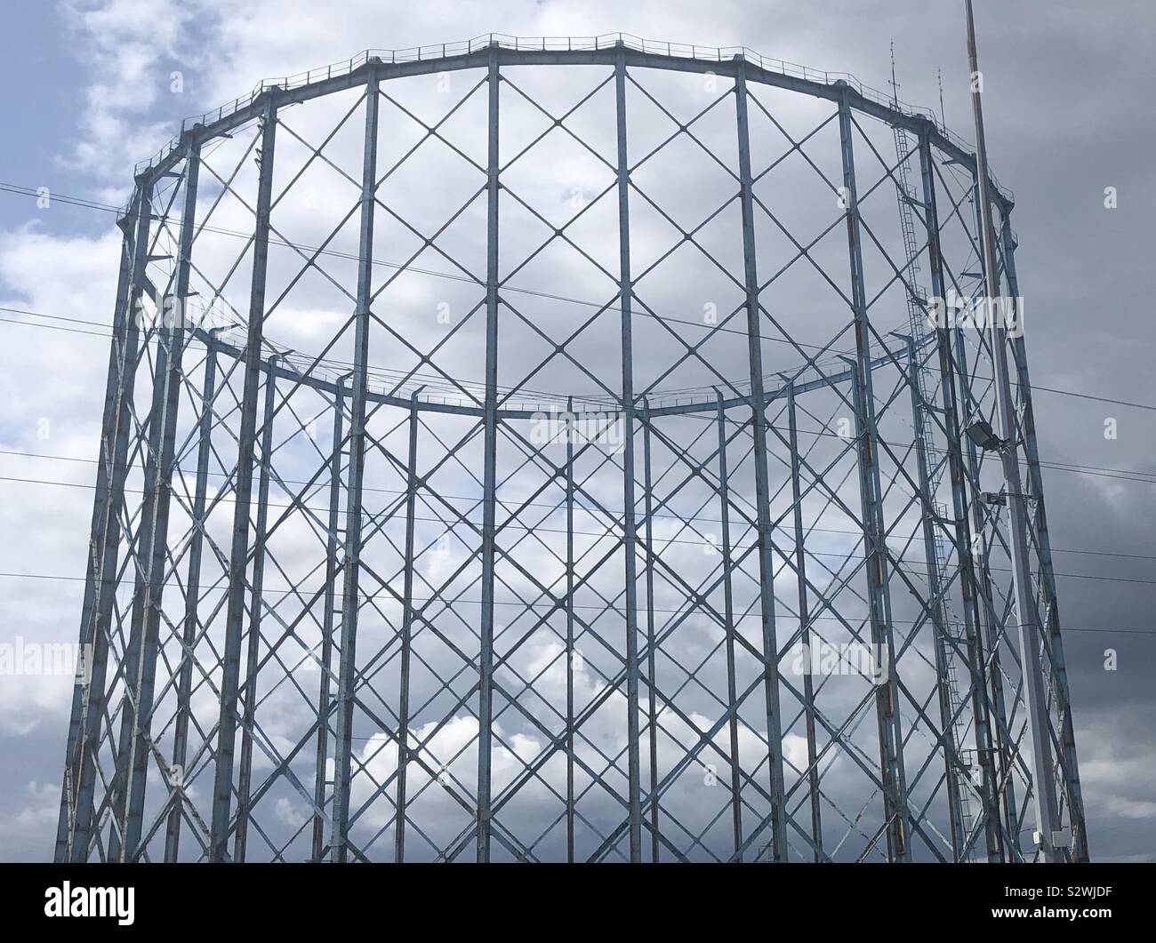 Gas holder structures hi-res stock photography and images - Alamy