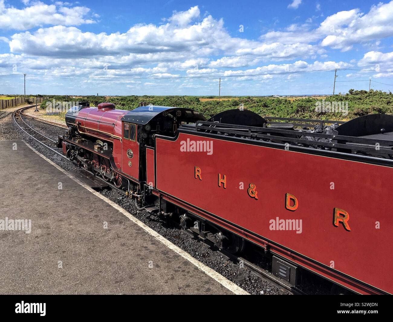 Romney marsh train hi-res stock photography and images - Alamy