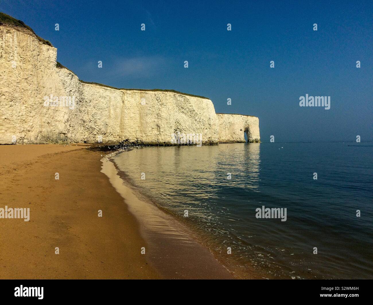 kingsgate bay, kent hi-res stock photography and images - Alamy