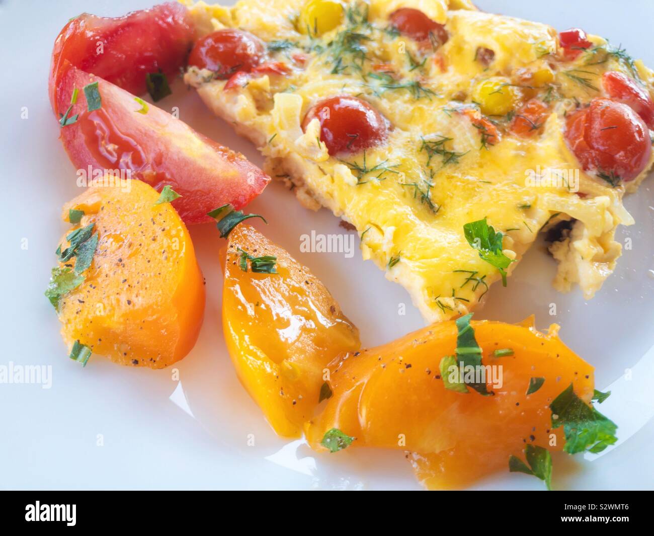 Omelette white plate hi-res stock photography and images - Alamy