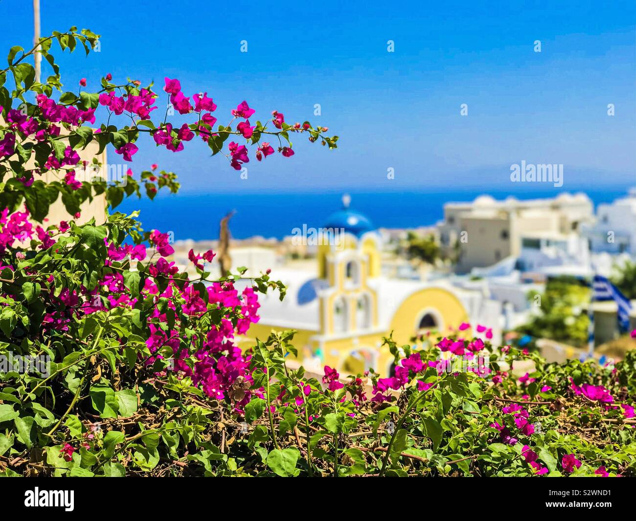 Santorini colours hi-res stock photography and images - Alamy