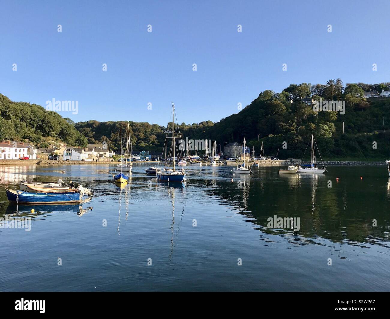 Lower fishguard hi-res stock photography and images - Alamy