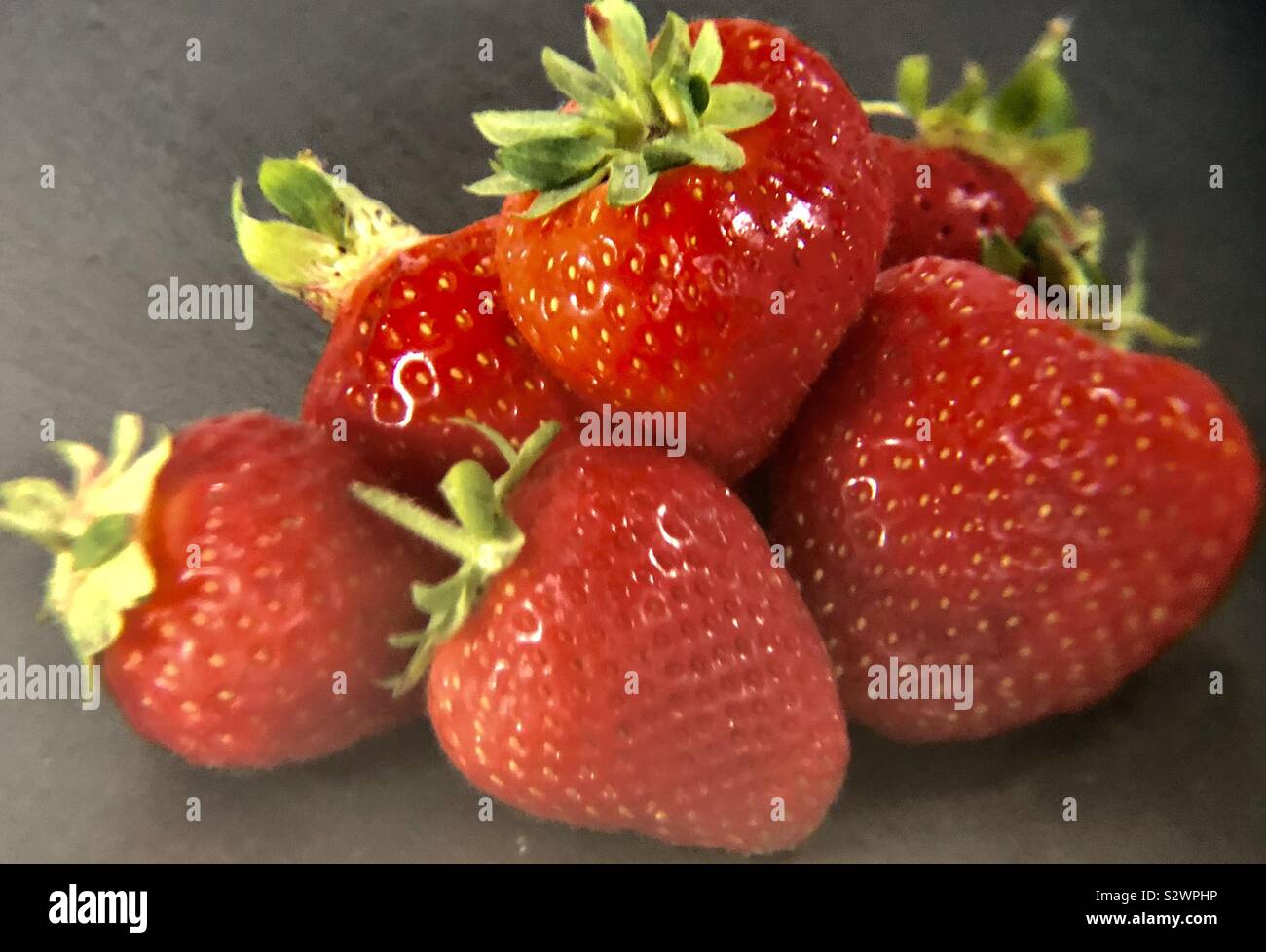 Strawberries red hi-res stock photography and images - Alamy