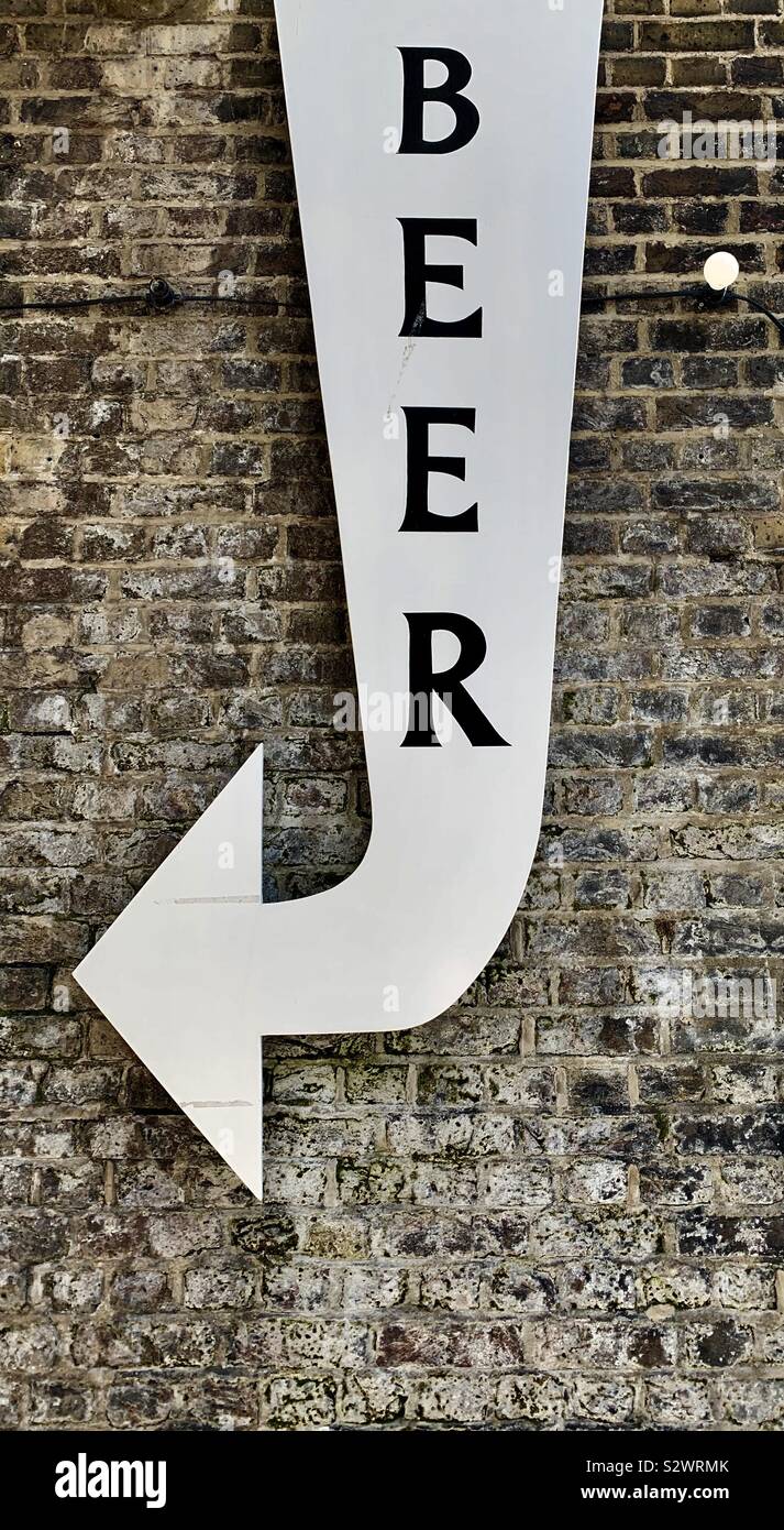 Beer wall hi-res stock photography and images - Alamy