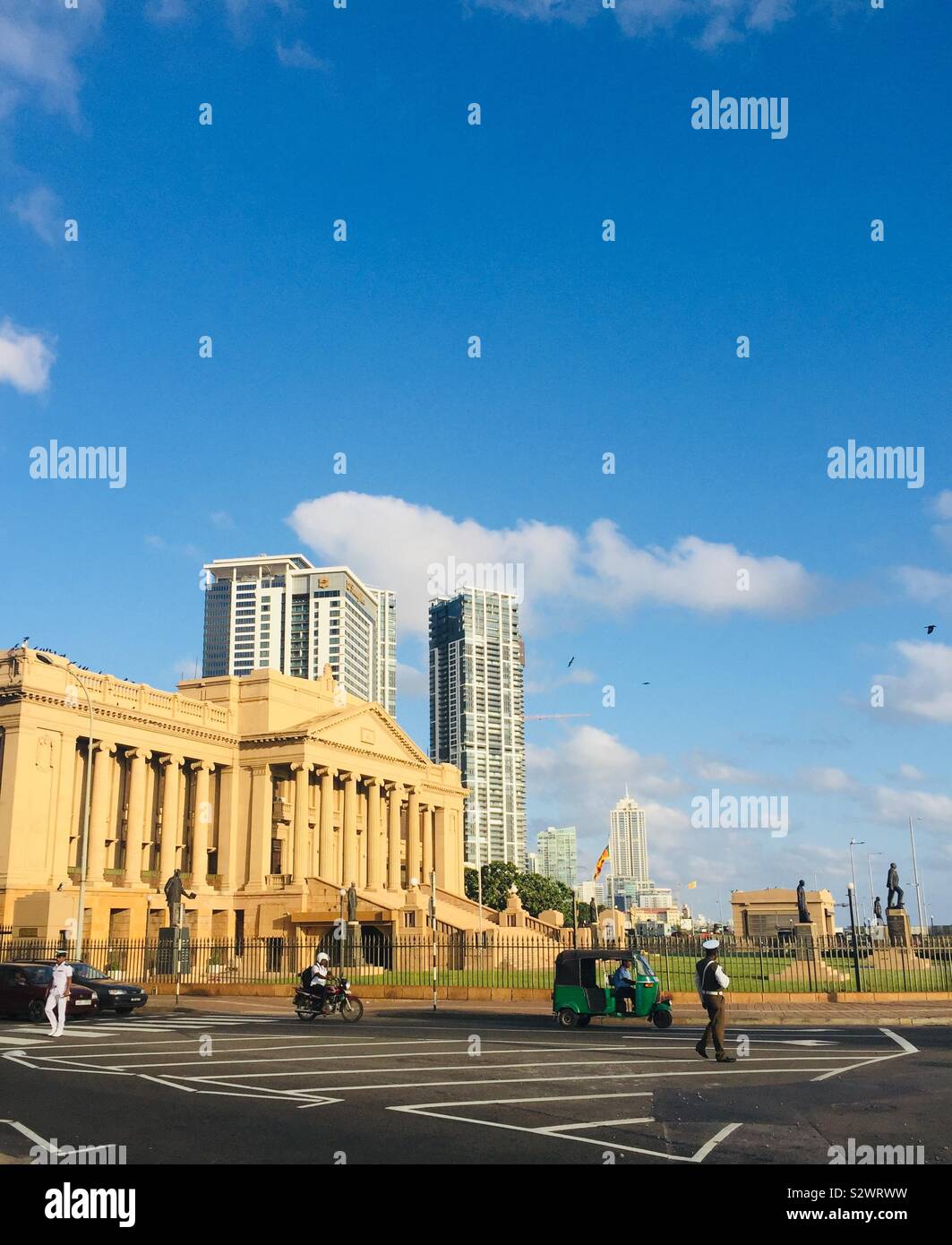 Old parliament building colombo hi-res stock photography and images - Alamy