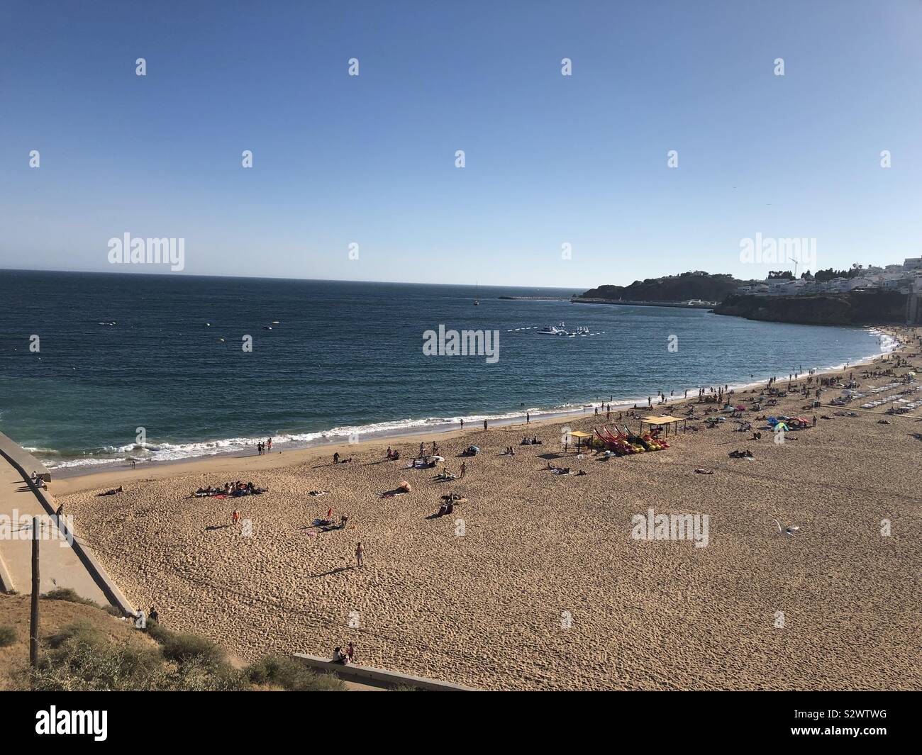 Beach in Albuferia Stock Photo - Alamy