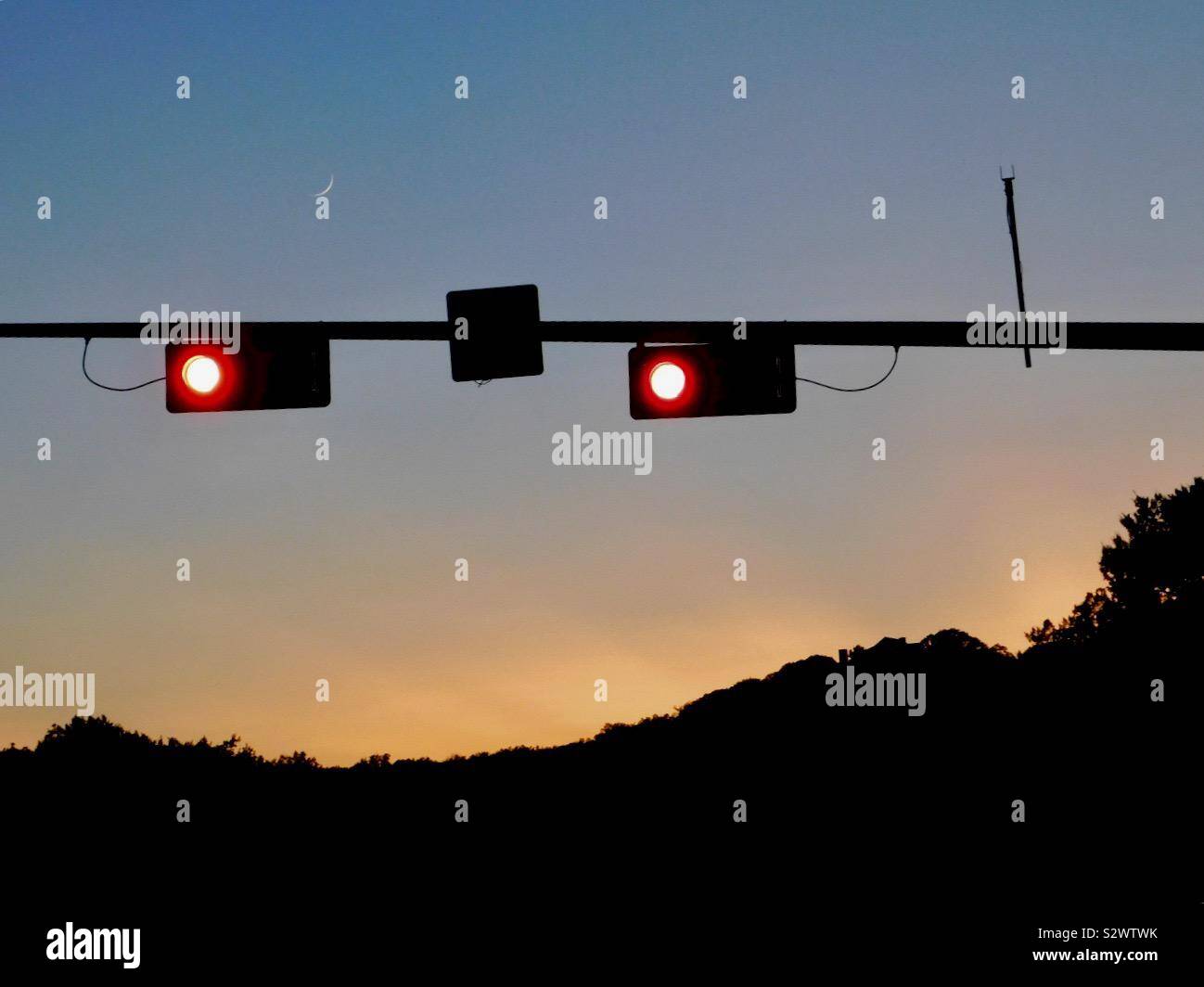 Stop lights hi-res stock photography and images - Alamy