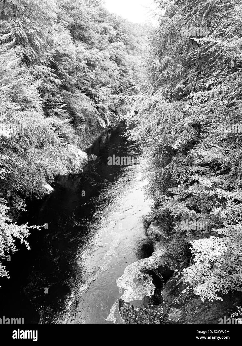 Bridge of garry hi-res stock photography and images - Alamy