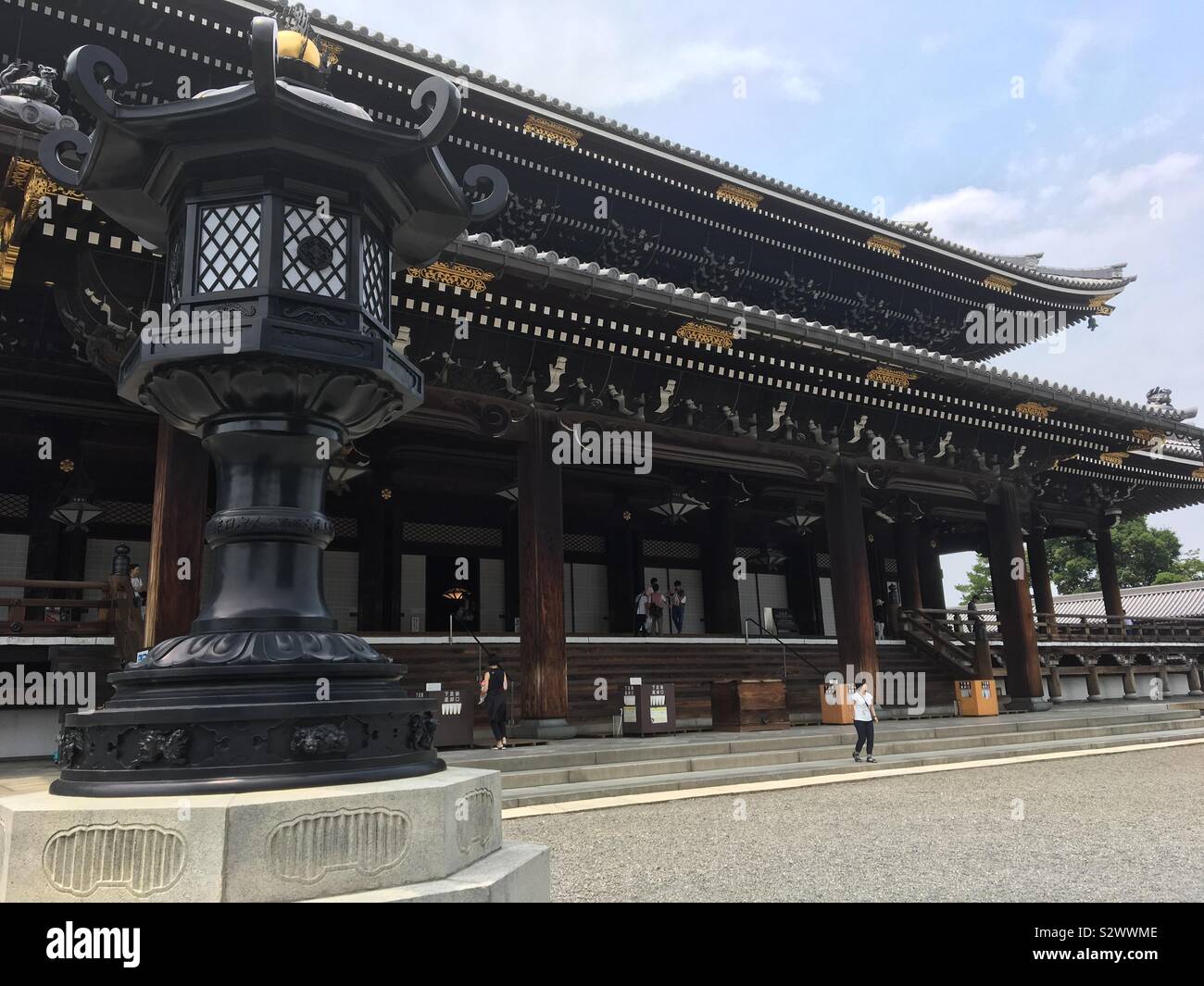 Higashi honganji temple hi-res stock photography and images - Alamy