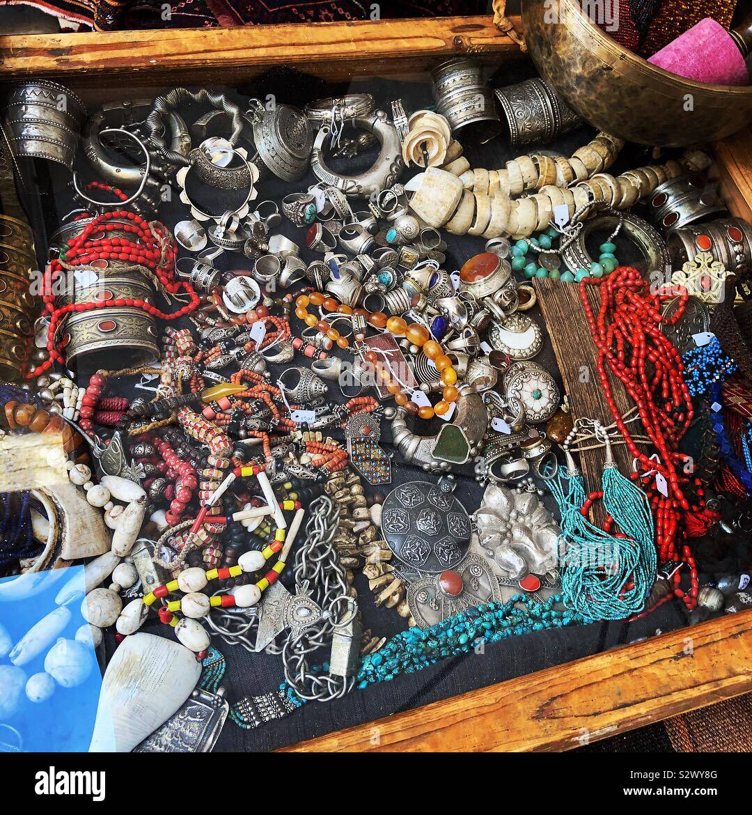 African treasure hi-res stock photography and images - Alamy