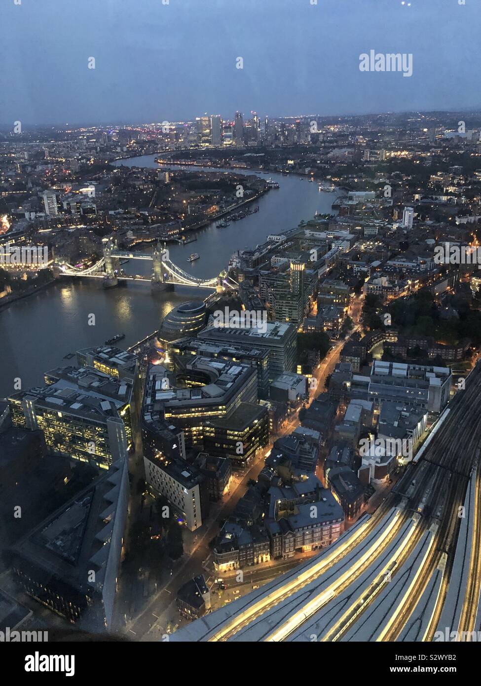 London fat night from the shard Stock Photo - Alamy