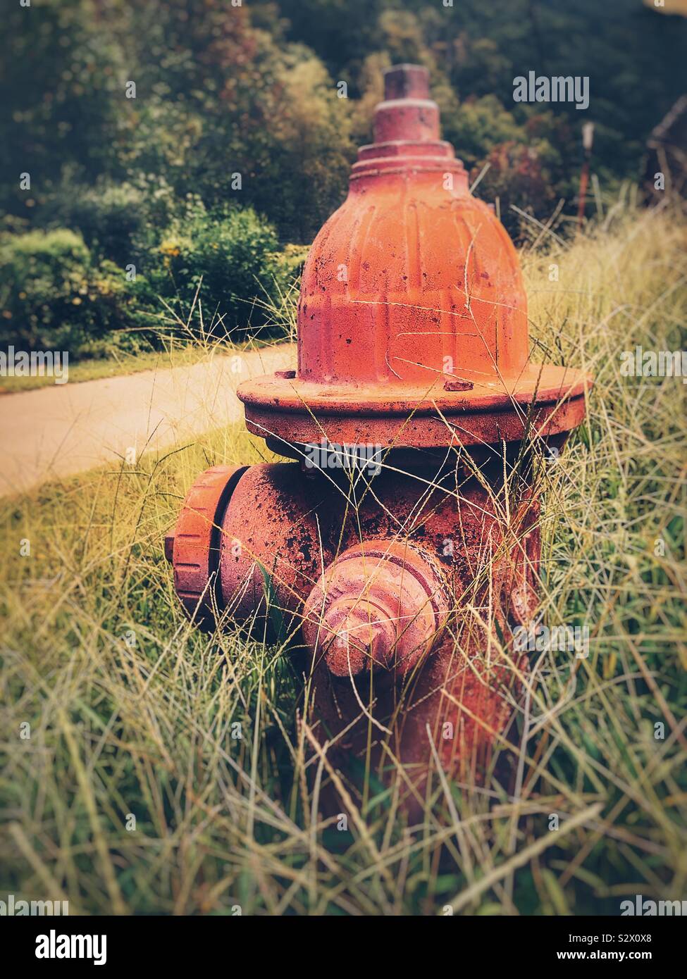 Old fashioned fire hydrant hi-res stock photography and images - Alamy