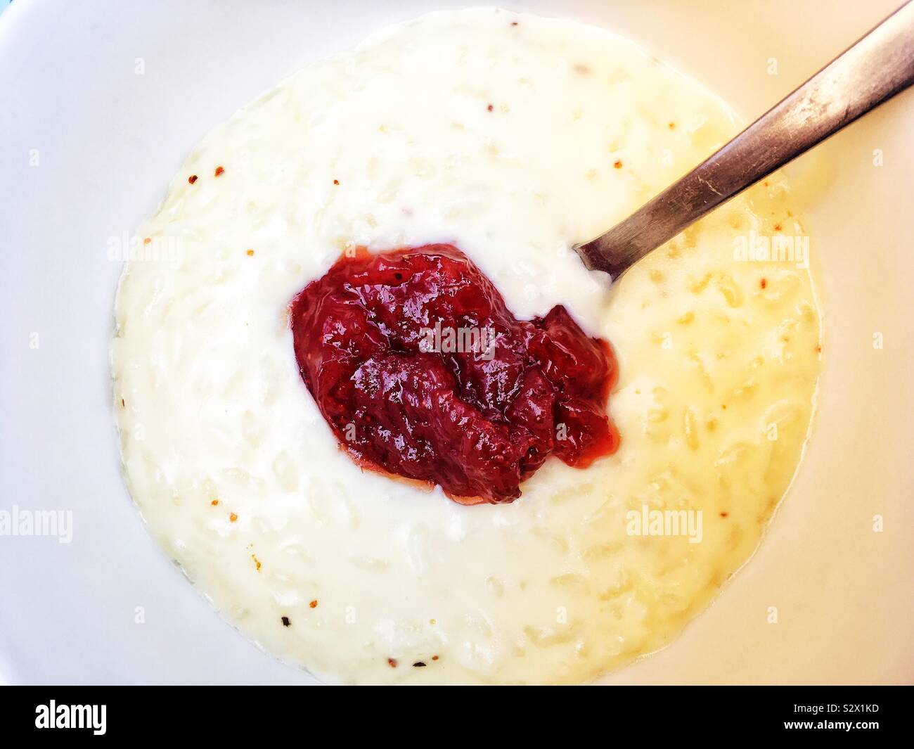 Rice pudding with strawberry jam hi-res stock photography and images ...