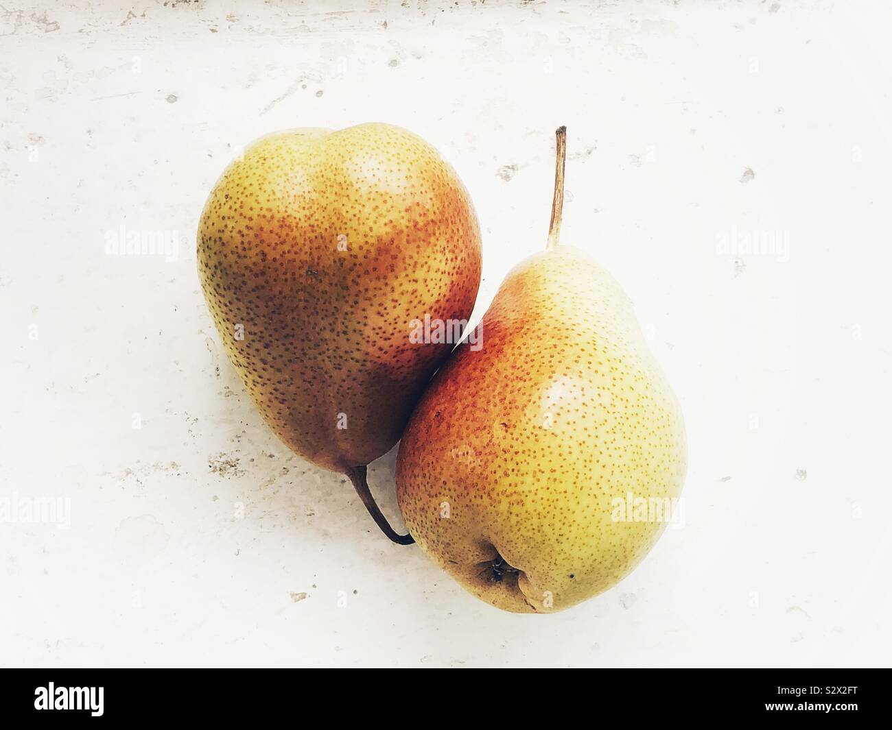 Two the pear hi-res stock photography and images - Alamy