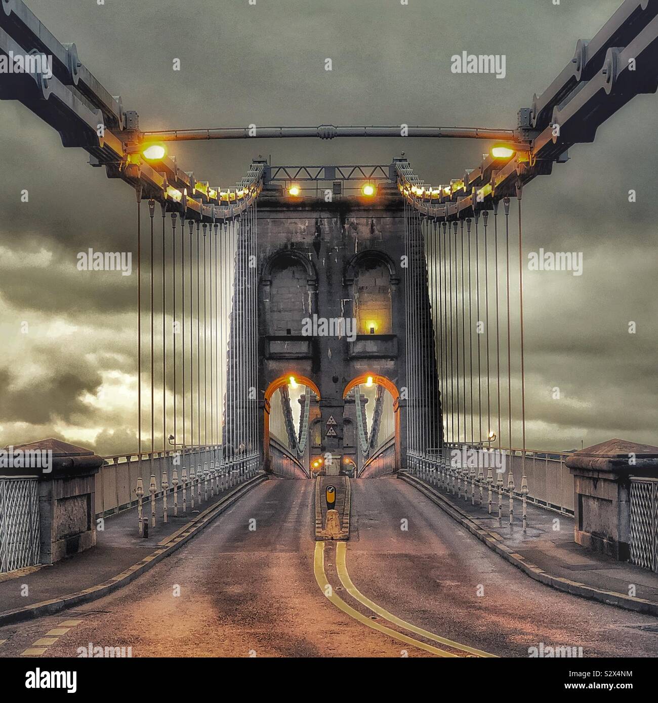 Menai bridge hi-res stock photography and images - Alamy