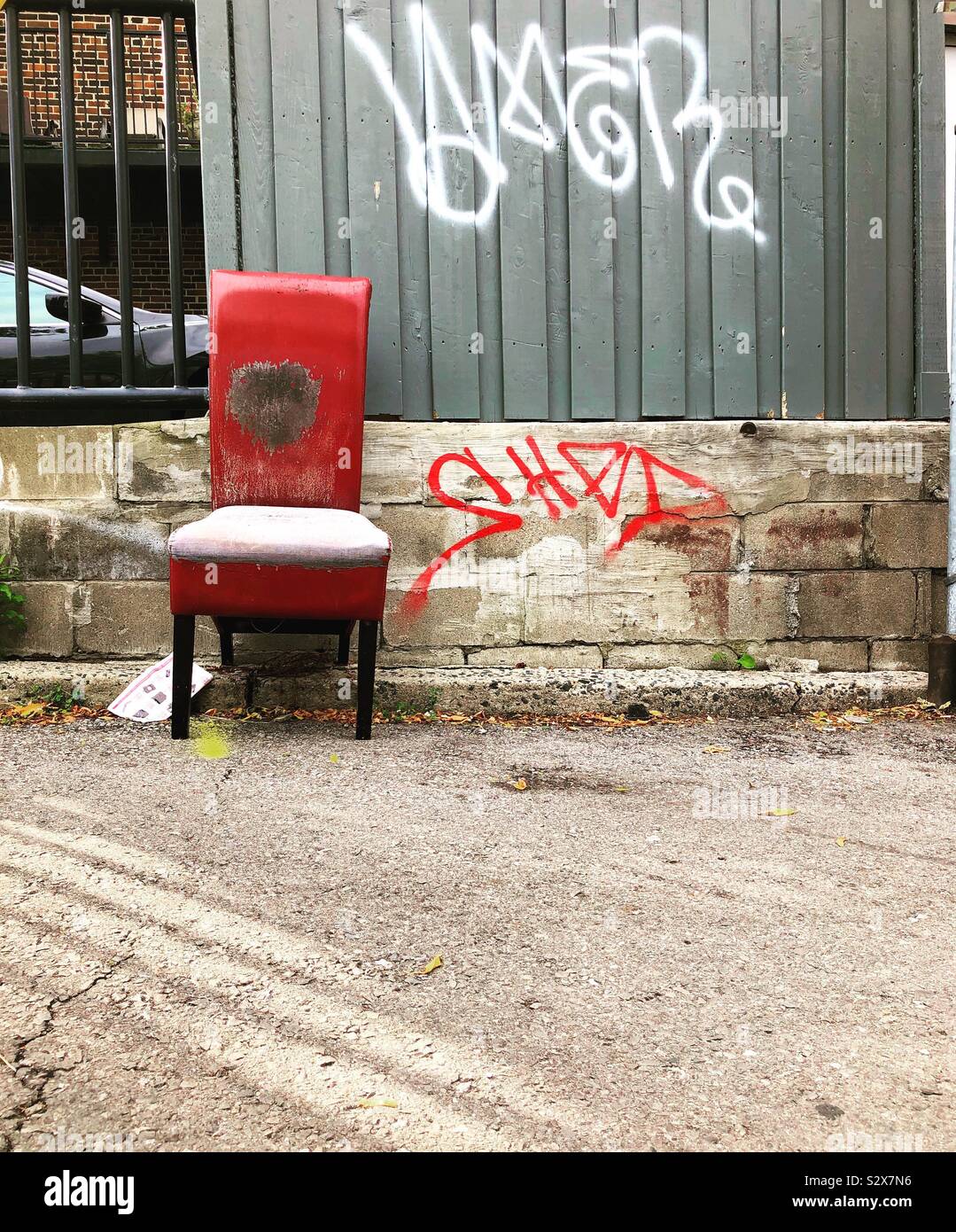 Graffiti chair hi-res stock photography and images - Alamy