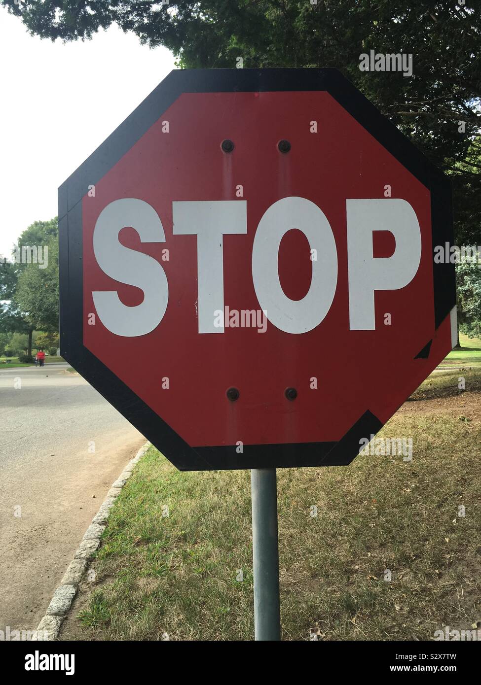 Stop sign shape hi-res stock photography and images - Alamy