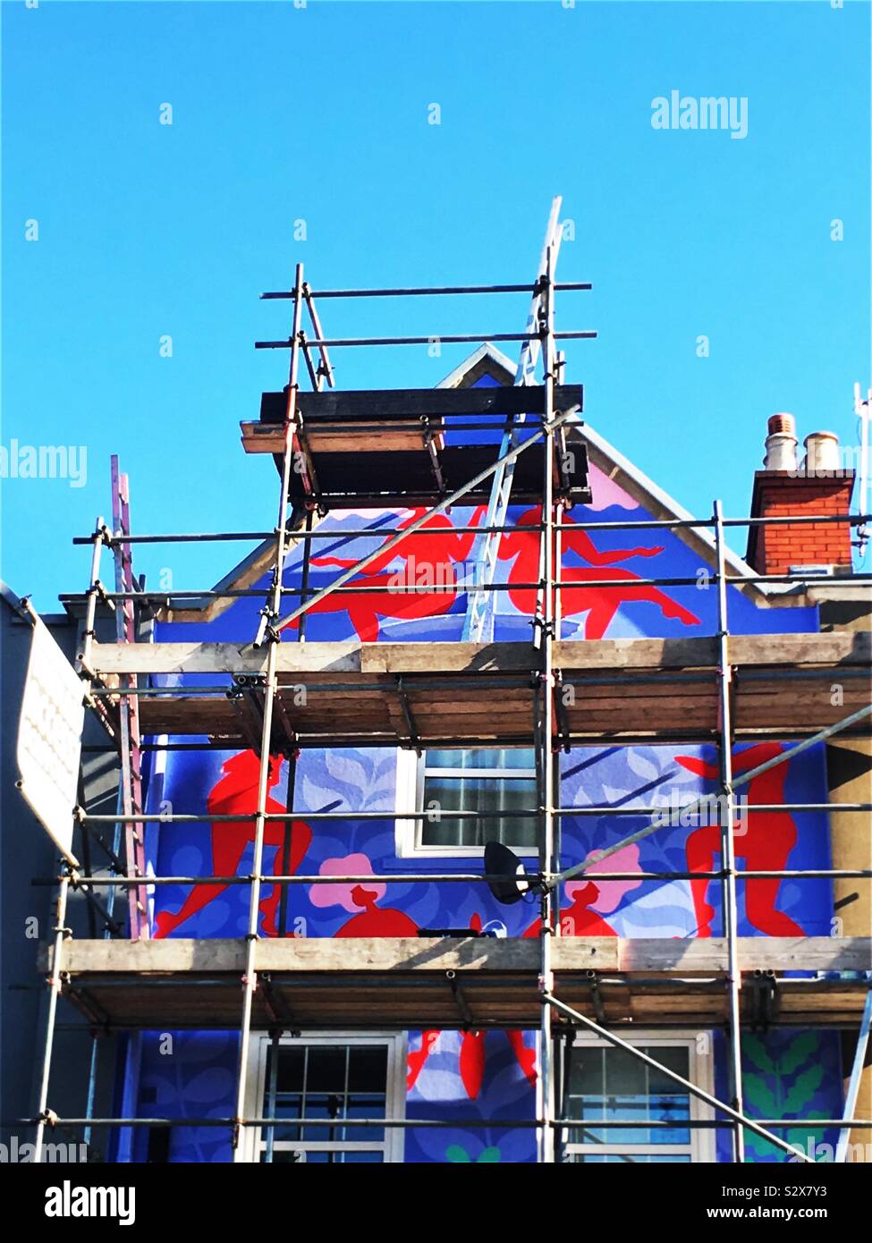 Scaffolding colors hi-res stock photography and images - Alamy