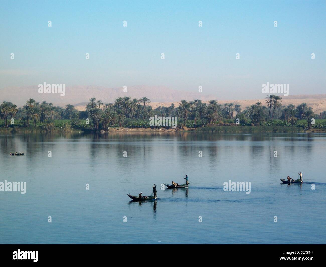 Nile fishing egypt hi-res stock photography and images - Alamy