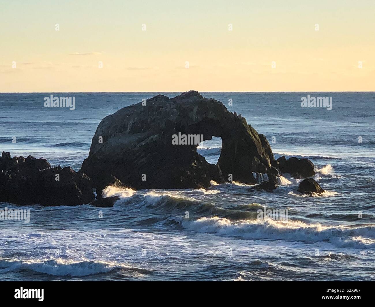 Heart shaped rock hi-res stock photography and images - Alamy