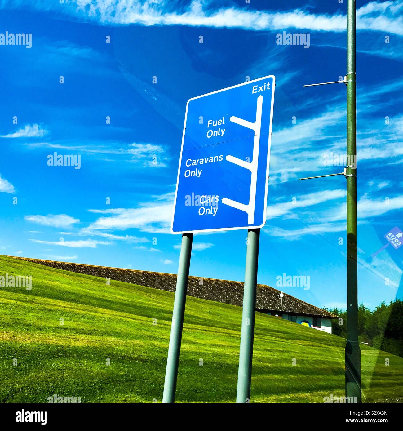 Motorway directions sign hi-res stock photography and images - Alamy