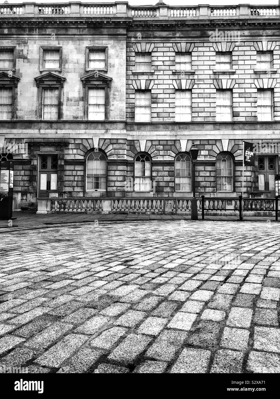 The busy architecture of the buildings and courtyard of Somerset House ...