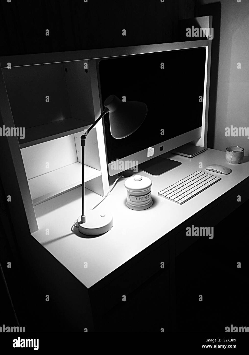 Desk with lamp hi-res stock photography and images - Alamy