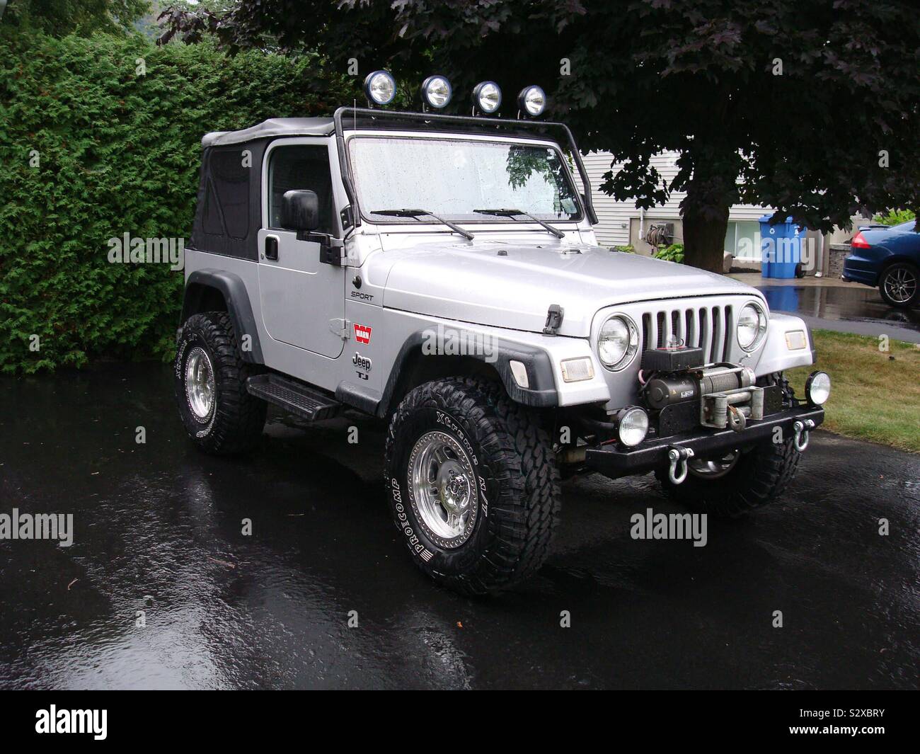 Jeep wrangler tj hi-res stock photography and images - Alamy