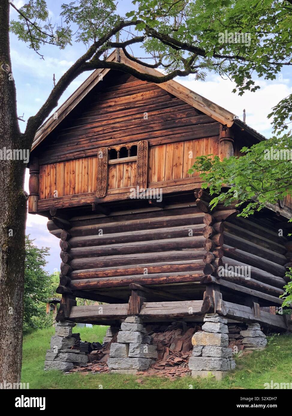 Norwegian storehouse hi-res stock photography and images - Alamy
